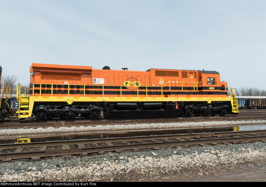 Providence Worcester C40-8